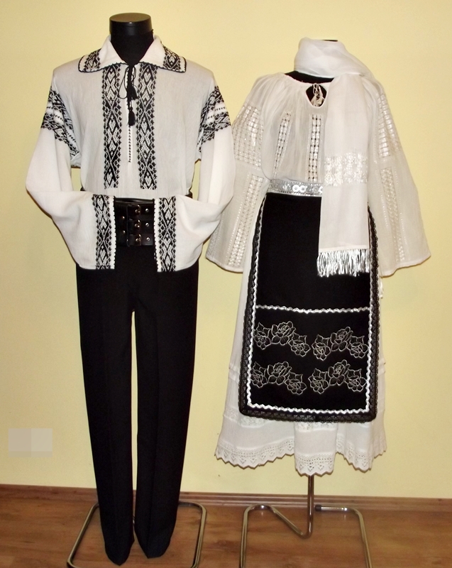 Costum De Familie Miri calitate Superioara